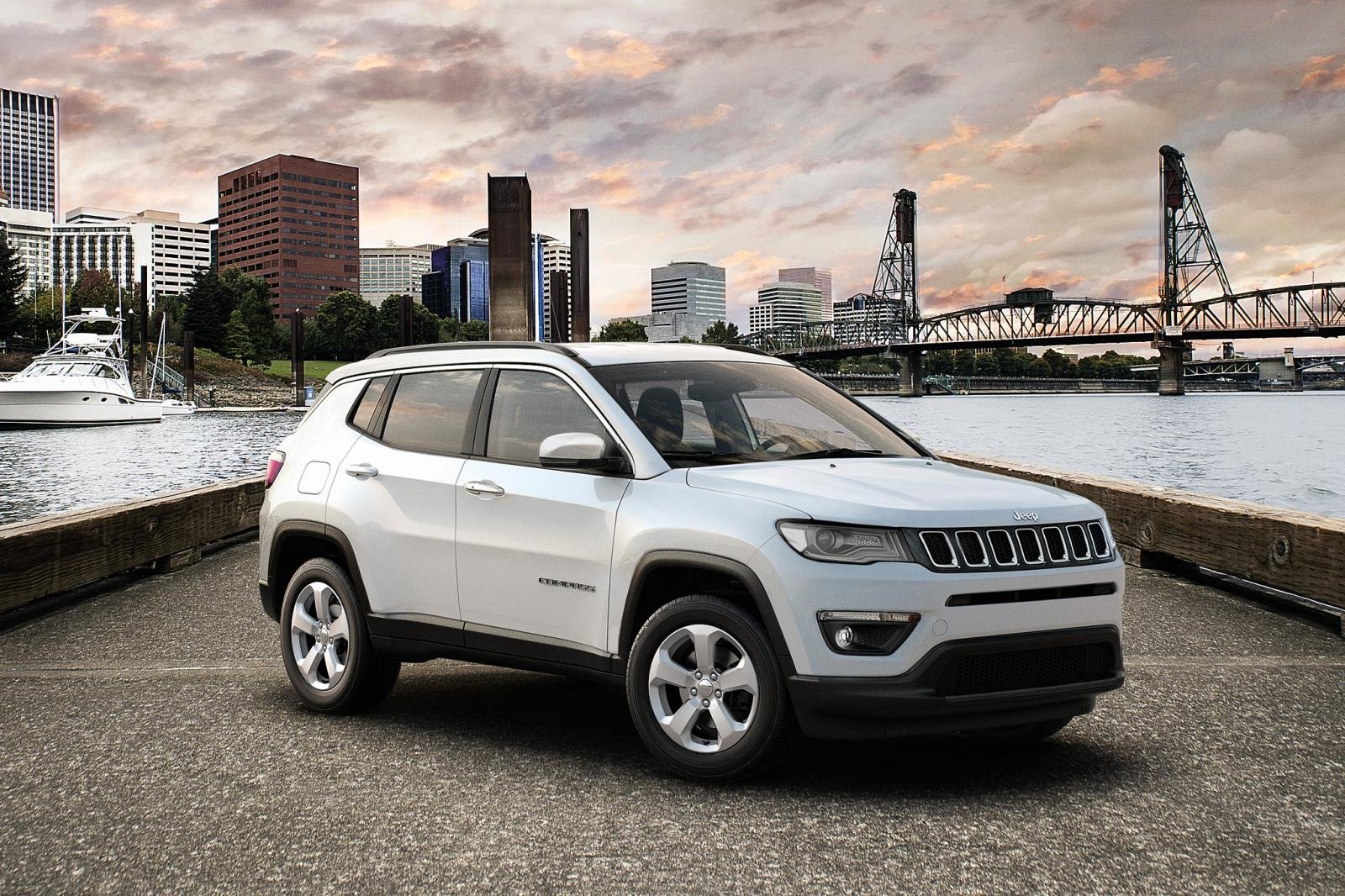 Crossover "giá mềm" Jeep Compass 2020 chính thức ra mắt